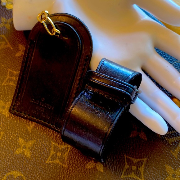 Louis Vuitton | Bags | Authentic Louis Vuitton Name Tag And Handle ...